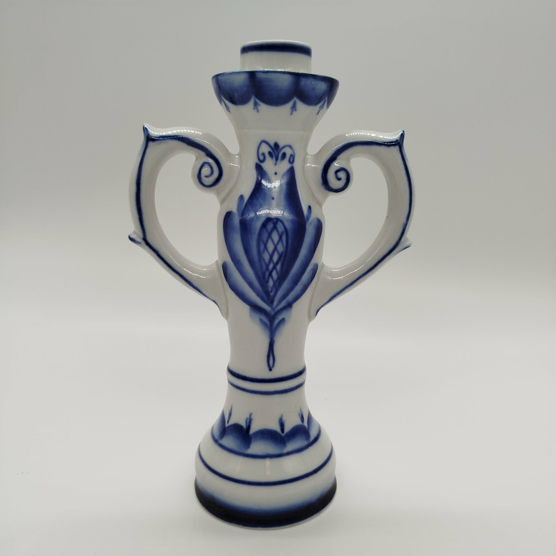 Подсвечник для одной свечи с цветочным декором, Гжель, фарфор, роспись, СССР