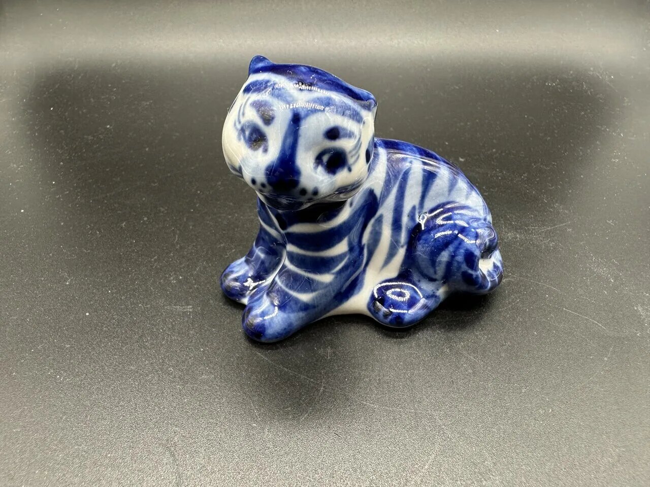 Статуэтка Тигрёнок Гжель Фарфор винтажная