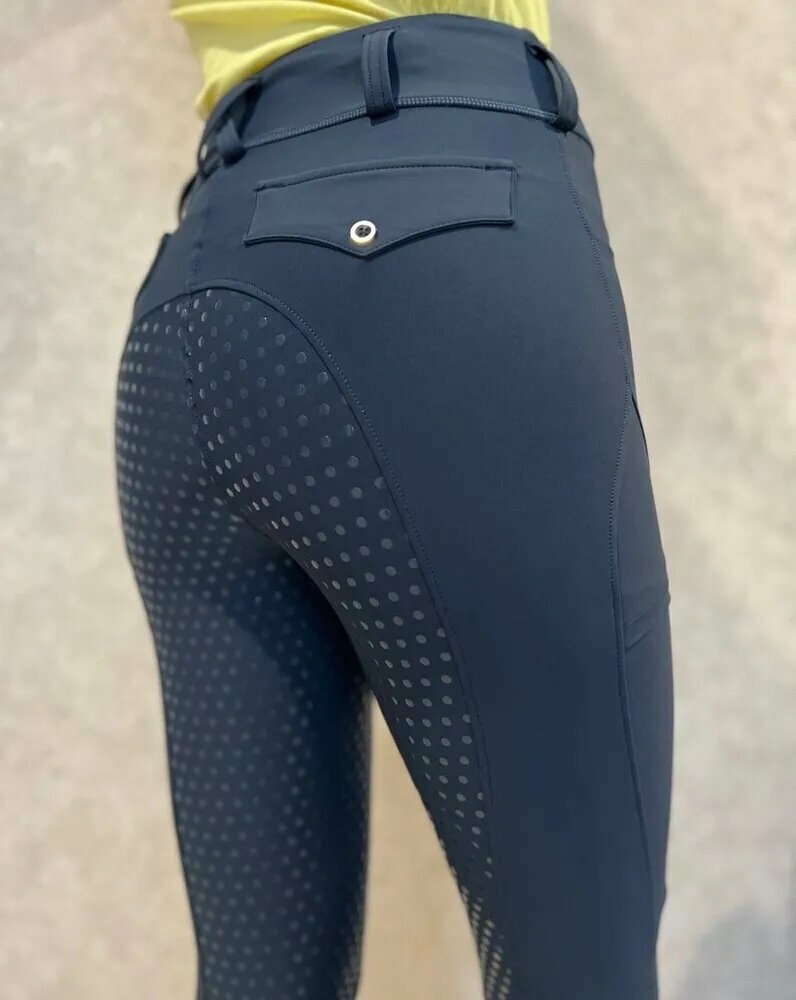 Одежда для верховой езды