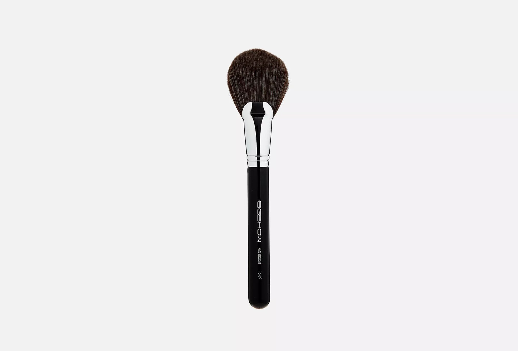 Веерная кисть для макияжа лица EIGSHOW Fan brush
