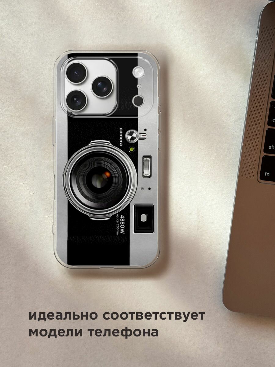 Чехол на Apple iPhone 17 Pro / Айфон 17 Про с принтом "Ретро камера" — фото 1