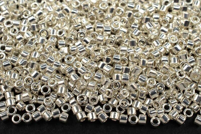 Бисер японский MIYUKI Delica цилиндр 11/0 DB-0551 покрытие серебро, 5 грамм