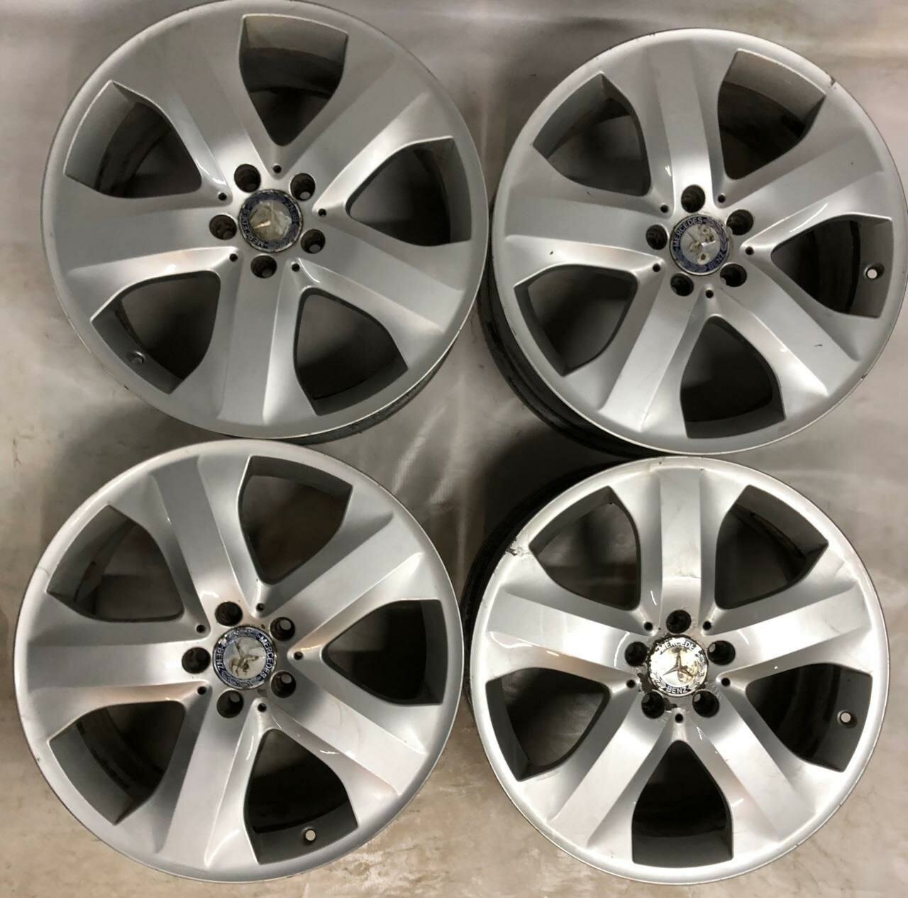 Колесные диски Mercedes-Benz 19x8.5 PCD 5x112 D66.6 ET56 (оригинал)