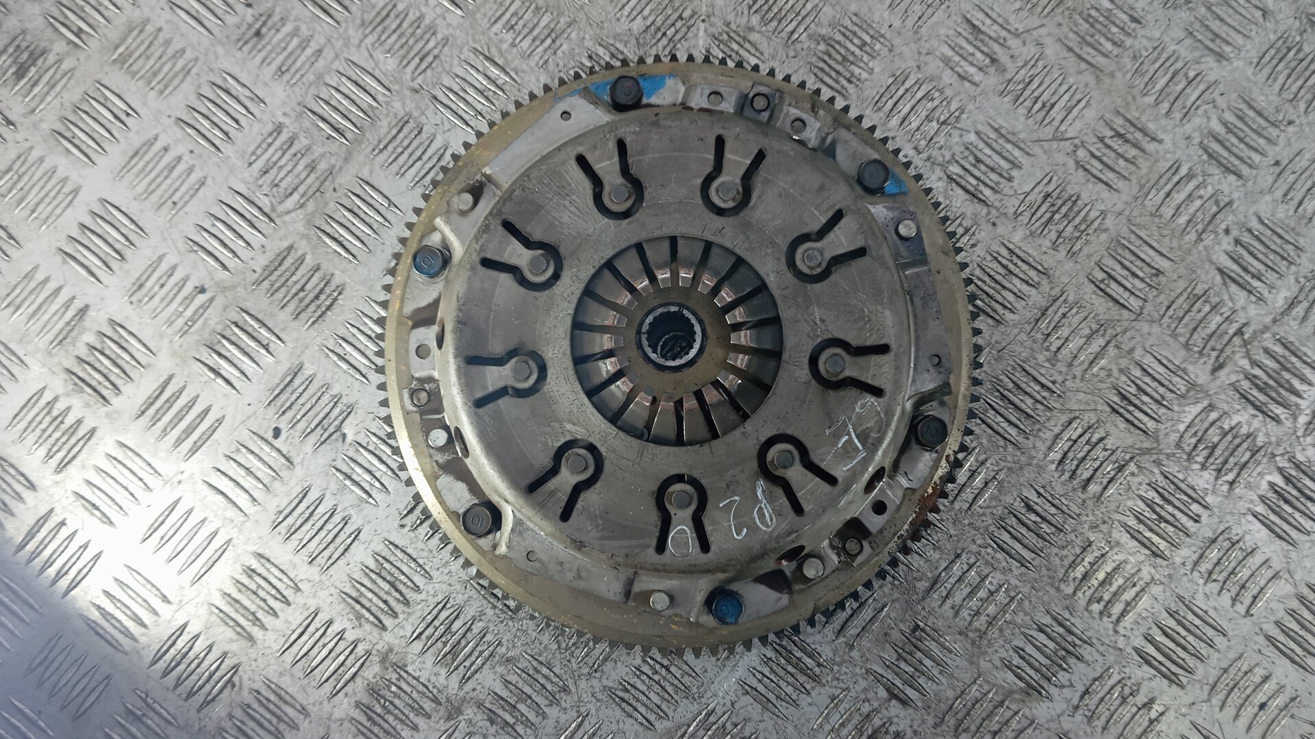 Маховик бензиновый MAZDA 3 1