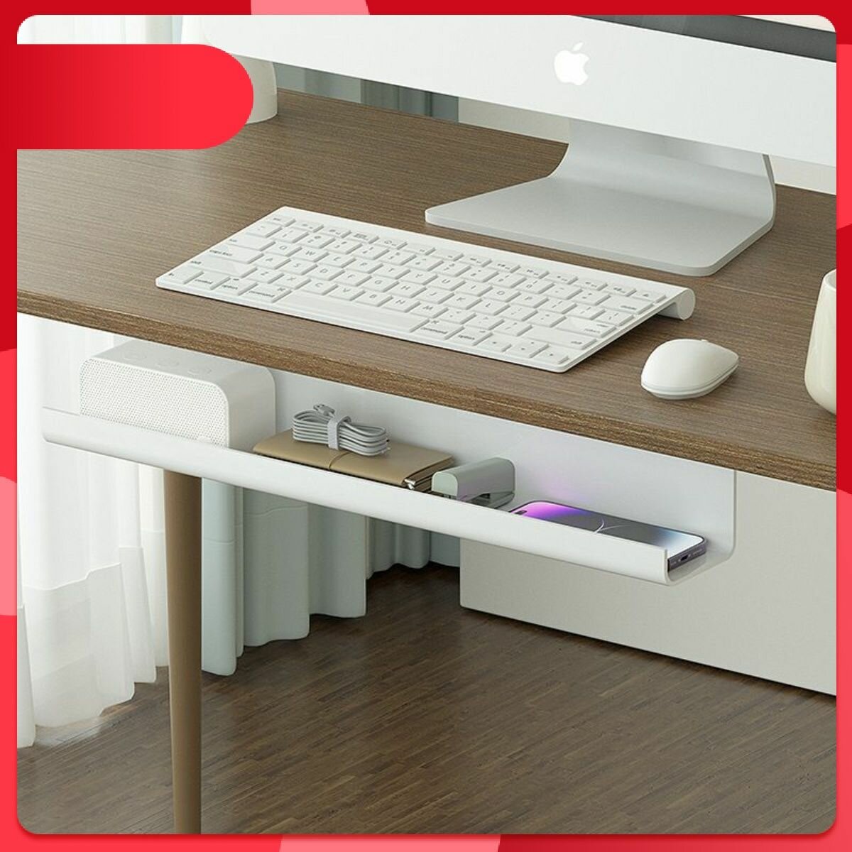 Эксклюзивная белая стойка для кабелей под столом, оснащенная системой хранения проводов, встроенной розеткой и безперфорационной укладкой, обеспечивает идеальную организацию данных