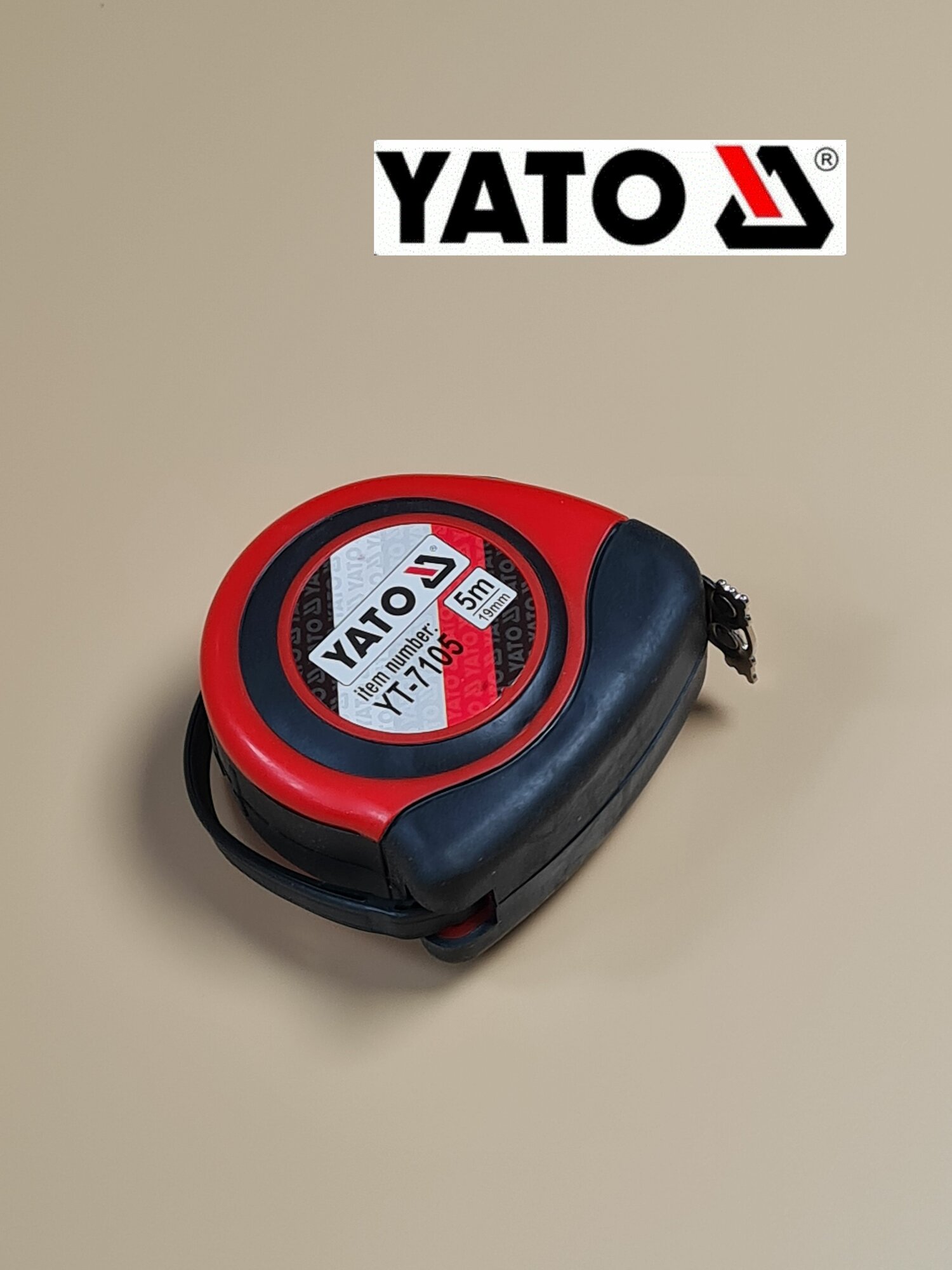 Рулетка YATO 5 м х 19 мм с магнитом, автостоп, нейлоновое покрытие ленты, YT-7105