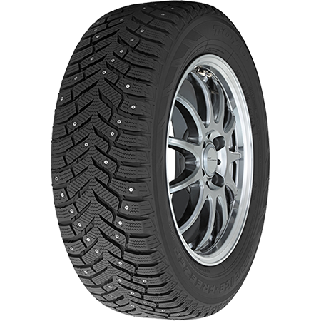 Зимние автошины Toyo Observe Ice-Freezer (шип) 235/45 R18 98T TW00823