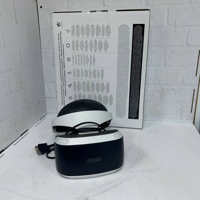 Очки виртуальной реальности Sony PlayStation CUH-ZVR1