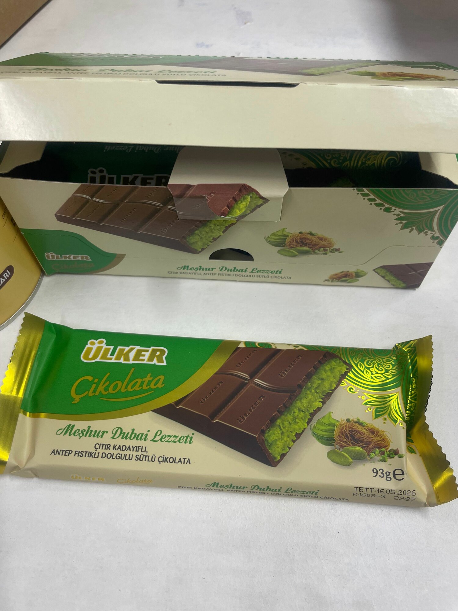 ULKER Dubai chocolate дубайский шоколад с хрустящей кадаиф 100гр