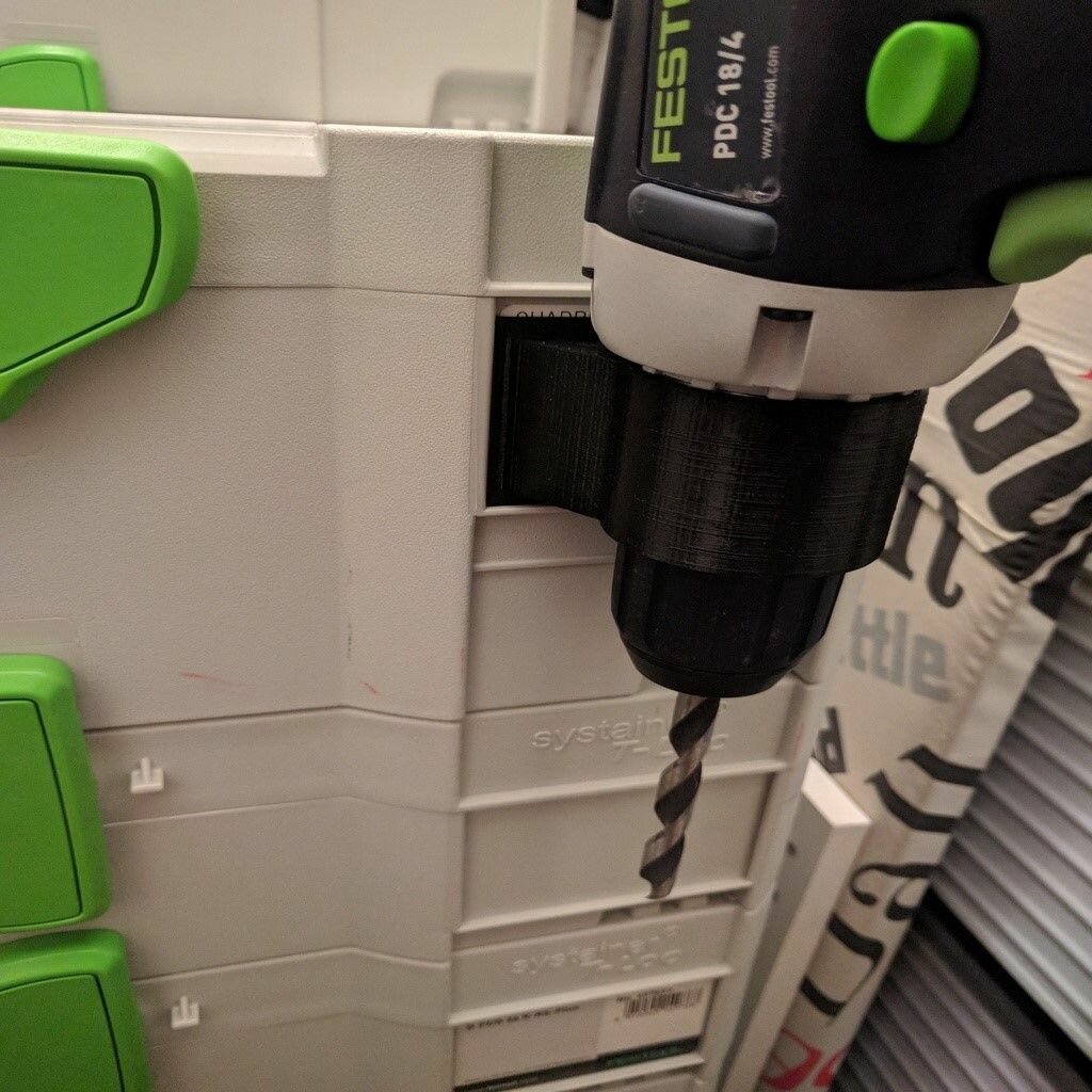 Крепление шуруповерта к систейнеру Festool T-LOC