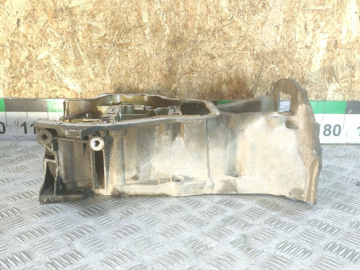 Поддон двигателя TOYOTA Camry v40 114200H051