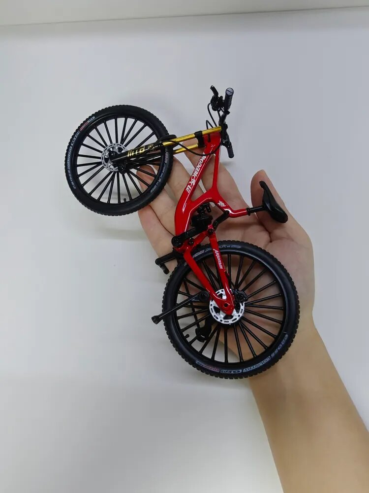 Модельный велосипед из сплава Игрушечные подарки для мальчика (1: 8)