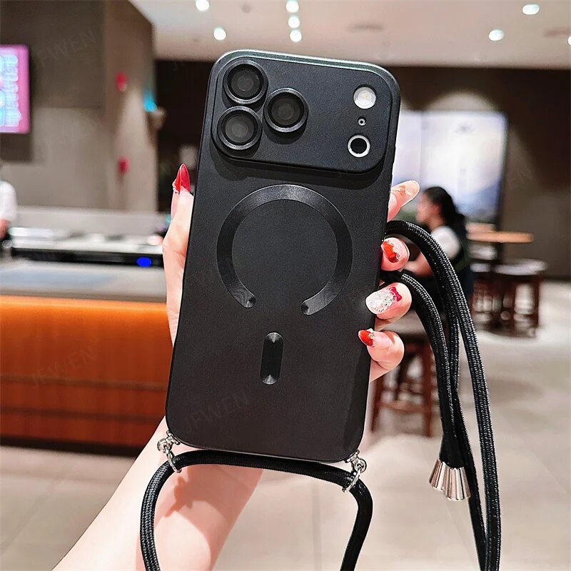 Магнитный чехол-накладка с ремешком через плечо для iPhone 17 Air Айфон 13 Про Макс, Черный, Black