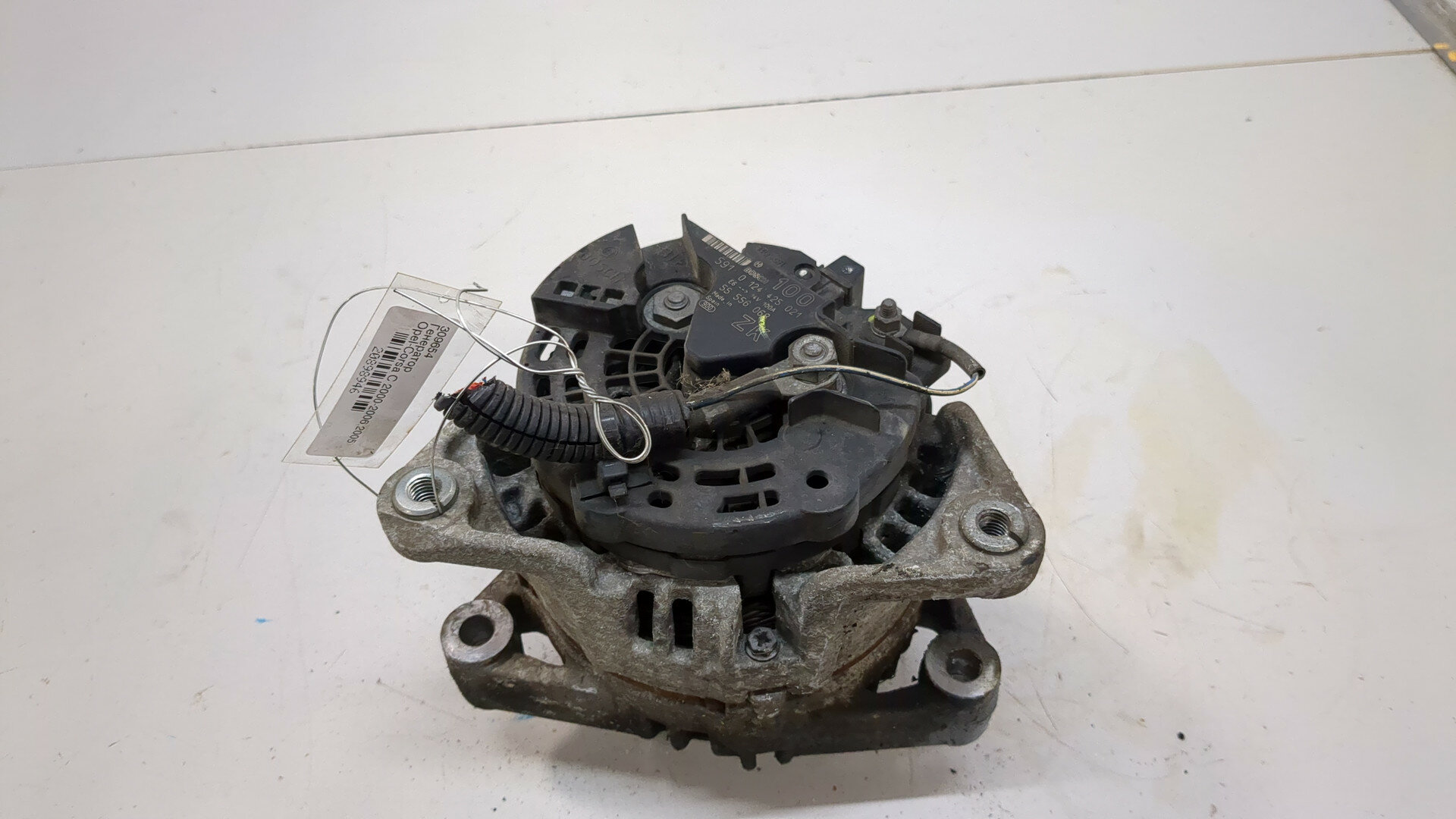 Генератор Opel Corsa C Б/У