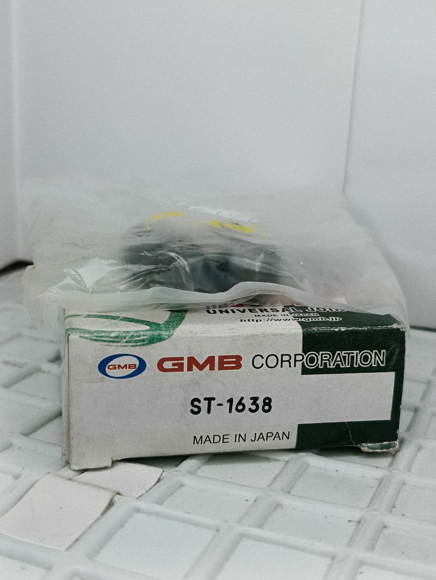 Крестовина вала рулевого GMB ST-1638 45209-20040 8R1419753G Toyota Audi Opel Mazda (универсальный шарнир)