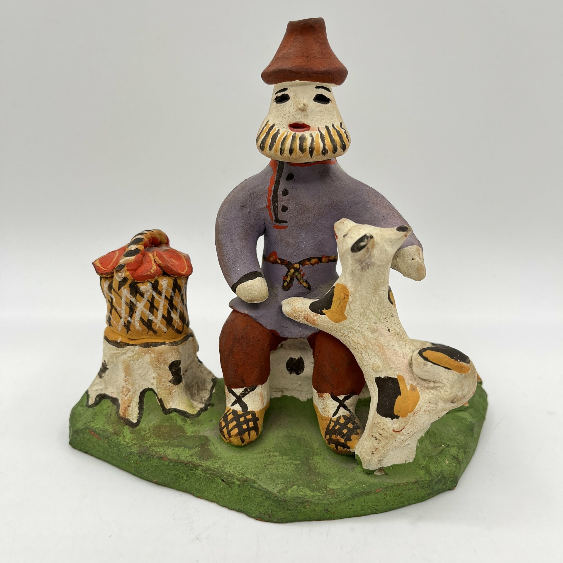 Игрушка каргопольская "Грибник с собакой", г. Каргополь, Архангельская область
