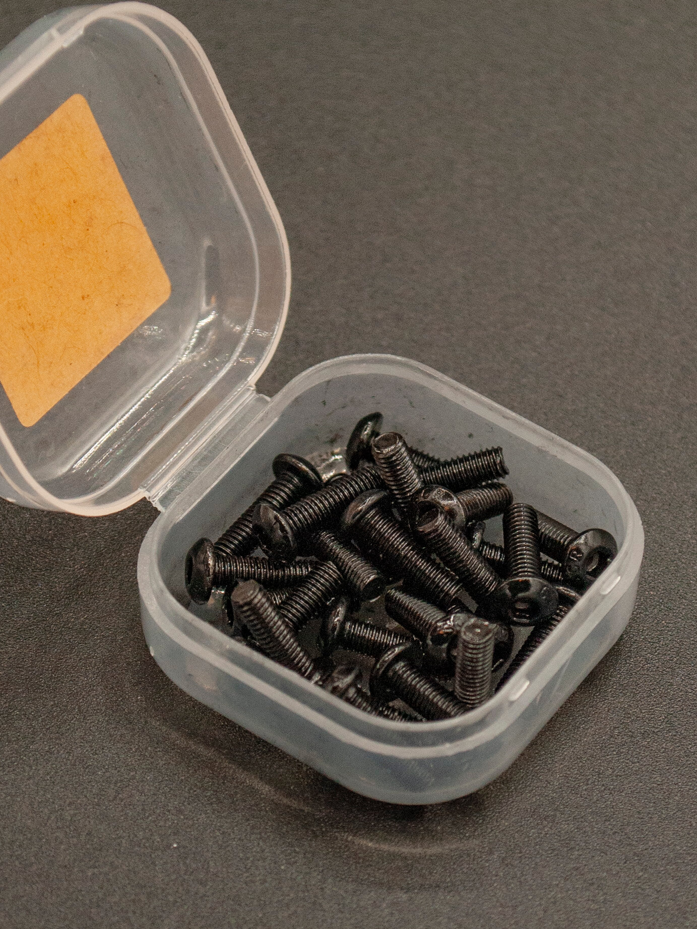 Винт ISO7380, М3х10, окс. 10.9