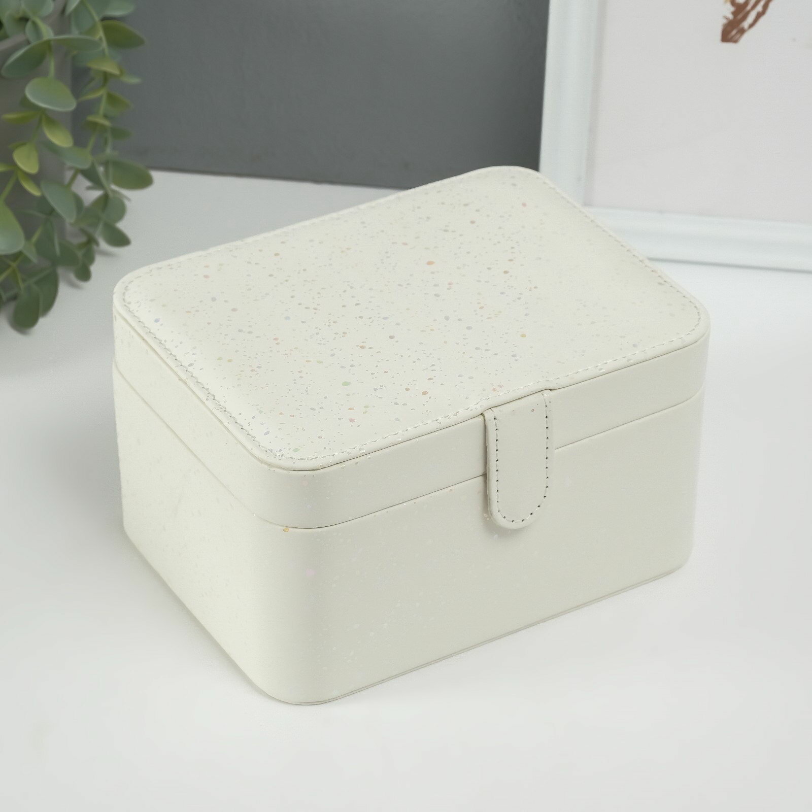 Шкатулка для украшений "Ночное небо", искусственная кожа, голография белая, 14x18x10.5 см