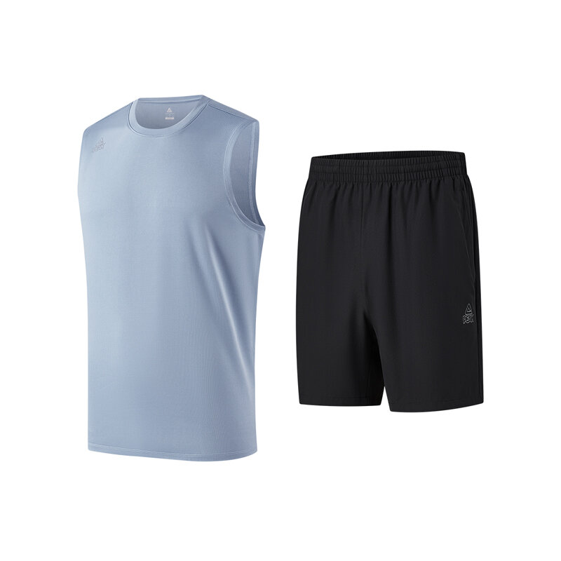 Комплект одежды