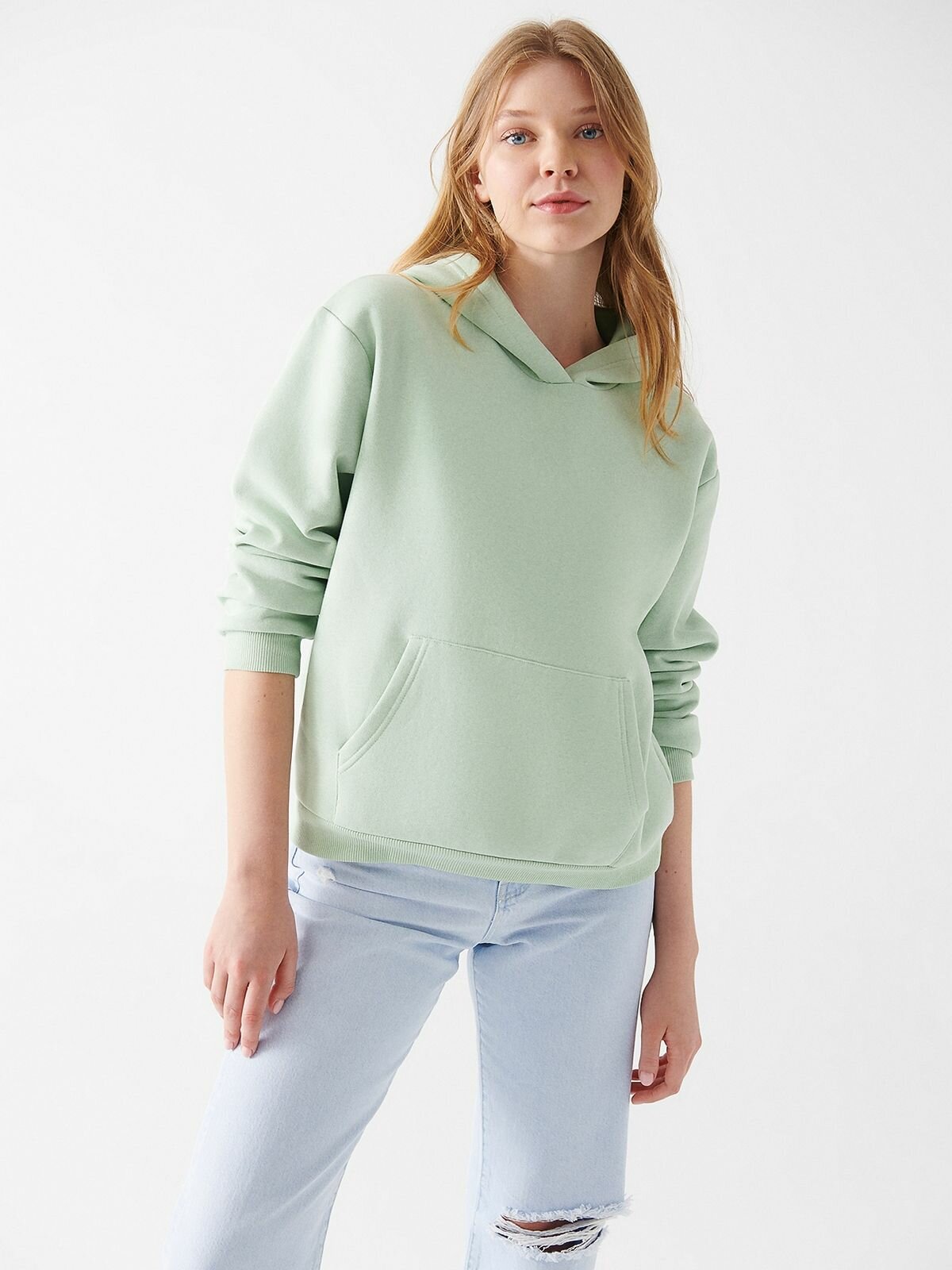 Худи спортивное Весна-лето 2023-2024