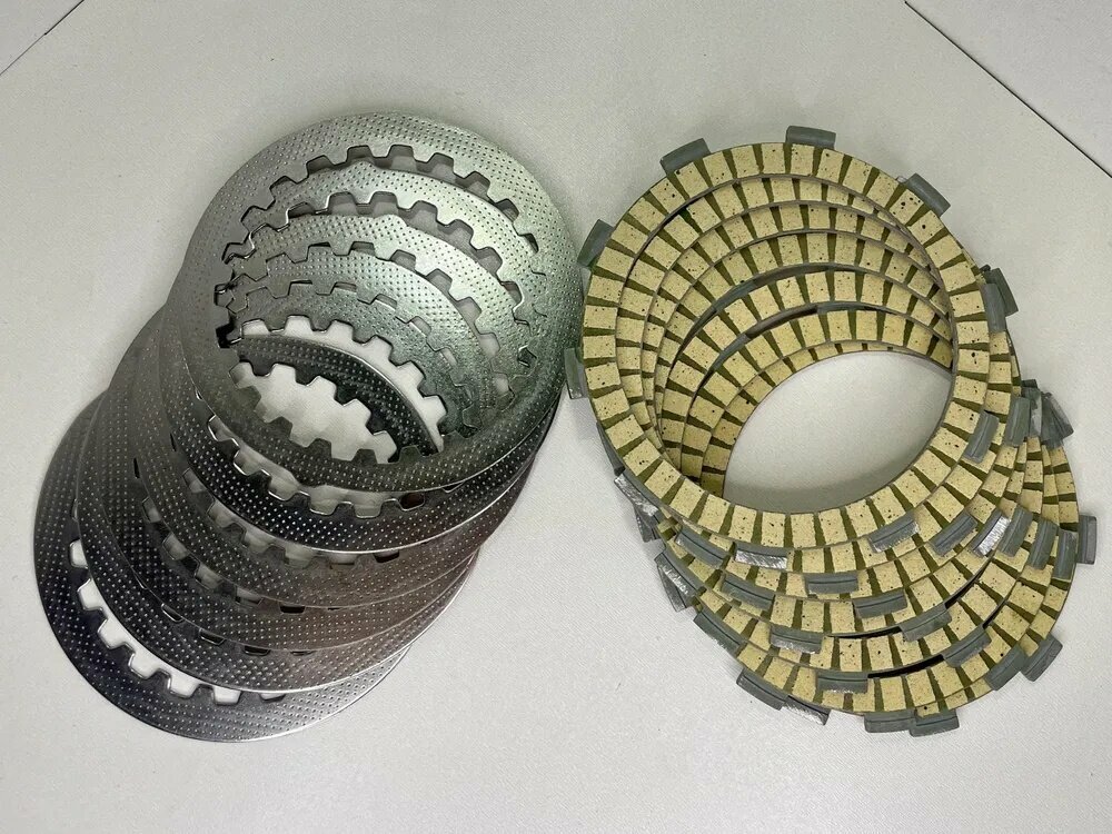 Комплект дисков сцепления мотор DT230 MT250 Lanza