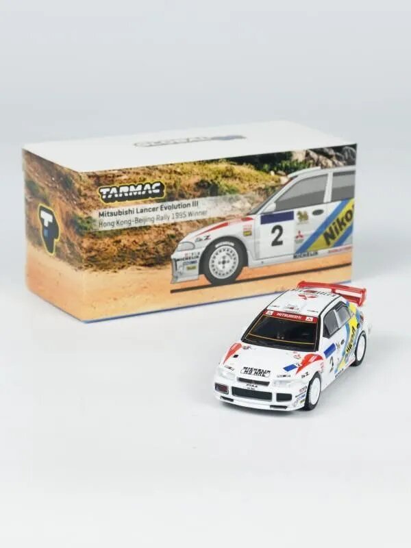 Машинка Tarmac Works TW 1/64 Mitsubishi Lancer Evolution III 1995 Die-cast Alloy Car Model Collection Display Gift