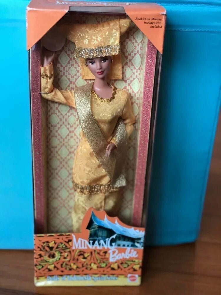 Barbie,2000 Коллекционные куклы, вышедшие из печати