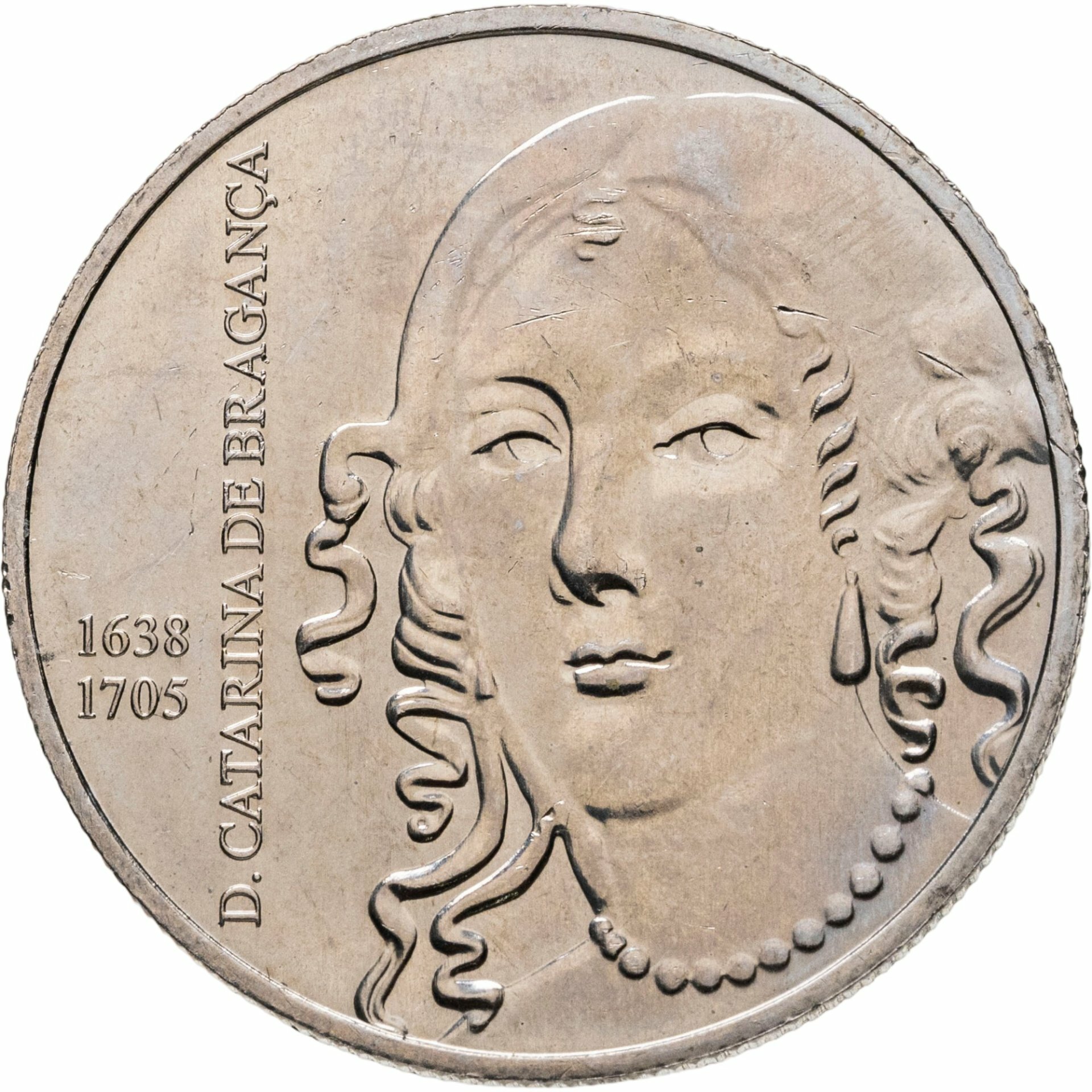 Португалия 5 евро euro 2016 "Королевы Европы - Екатерина Брагансская", Мельхиор медь-никель, в сохранности UNC