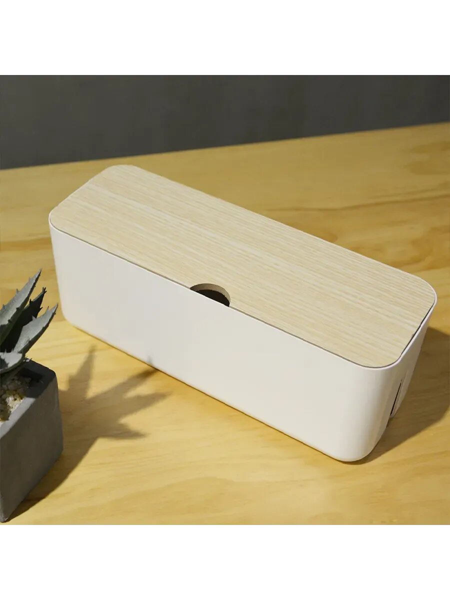 Деревянный органайзер для кабелей на столе, белый