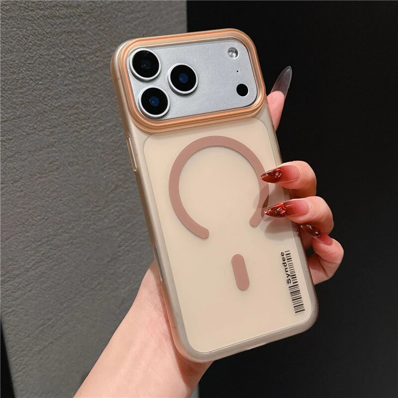 Чехол iPhone 17 Pro Desert Gold, матовый силикон