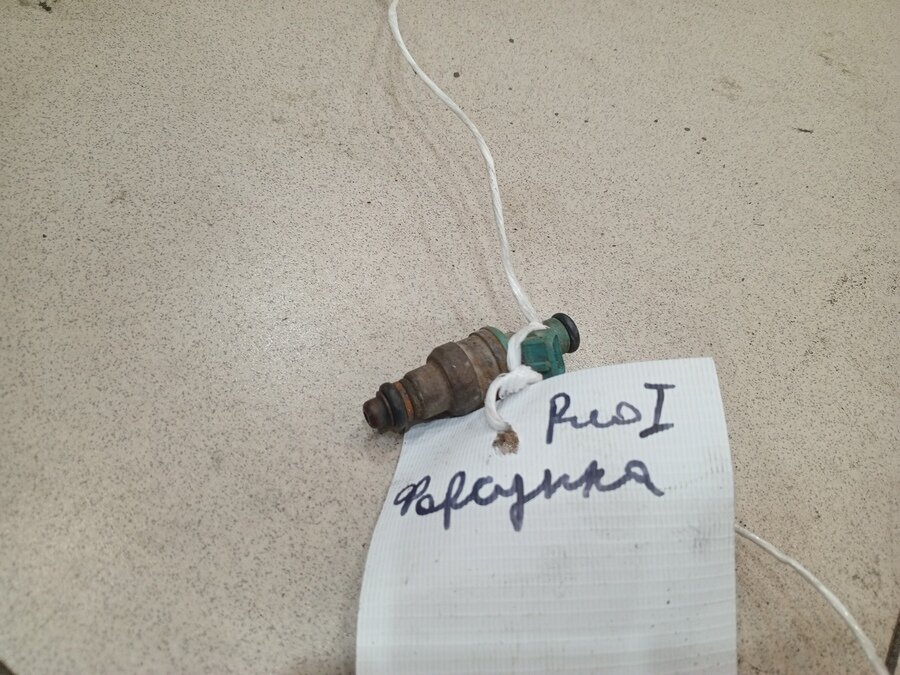 Форсунка инжекторная от Kia Rio 2000-2005