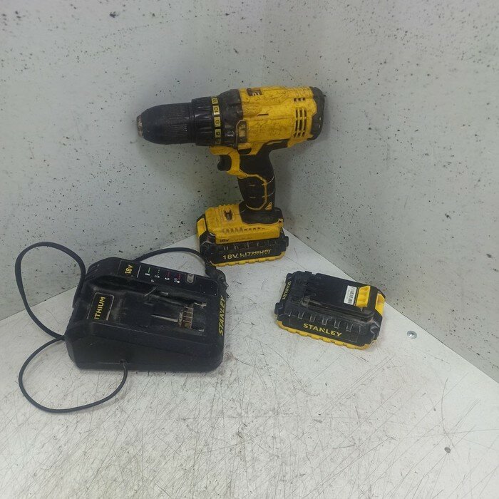 Шуруповерт Stanley FMC625