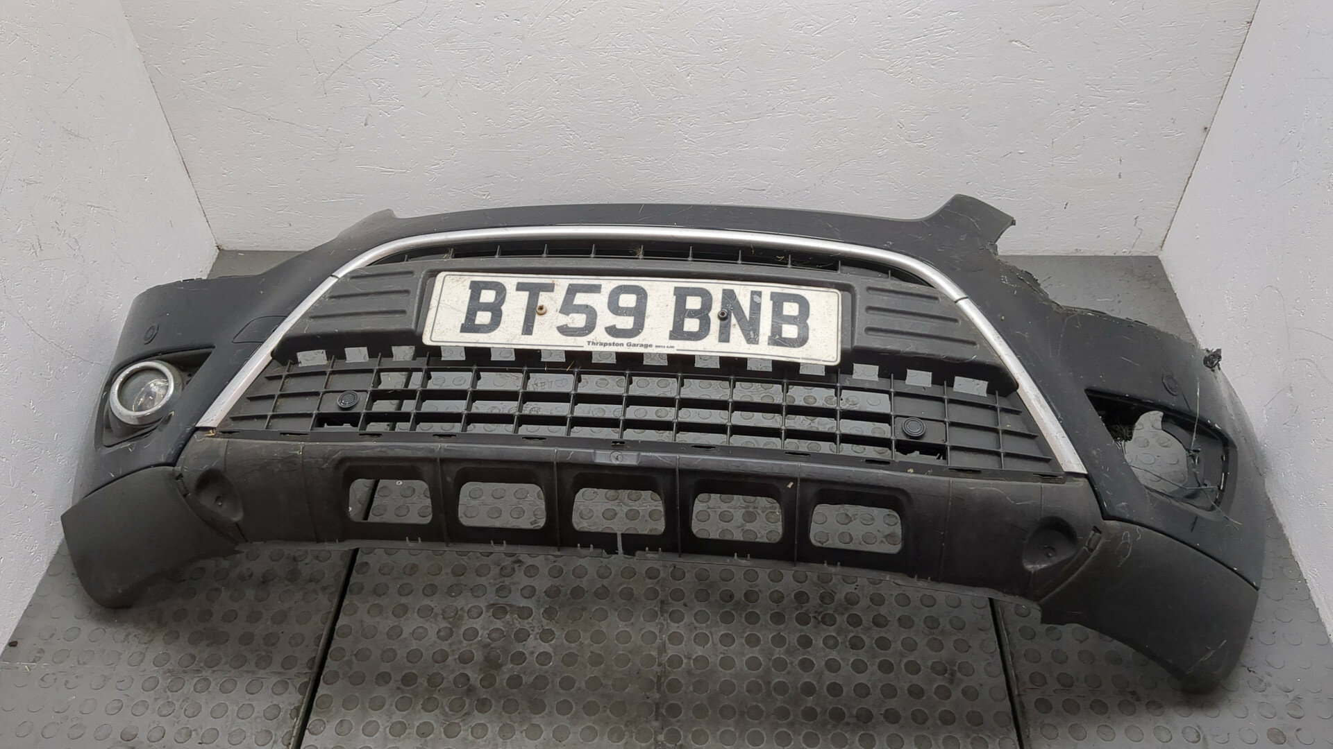 Бампер передний Ford Kuga Б/У