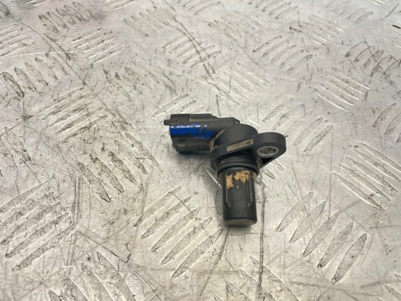 Б/У датчик положения распредвала Kia Ceed 2009 ED G4FC 66133 Hyundai-KIA арт. 393502B010