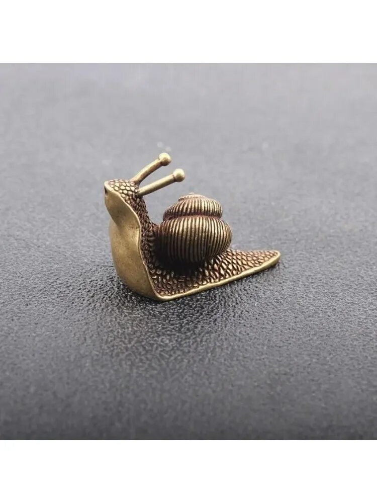 Бронзовая фигурка Улитка Декоративный амюлет, талисман, аксессуар для интерьера