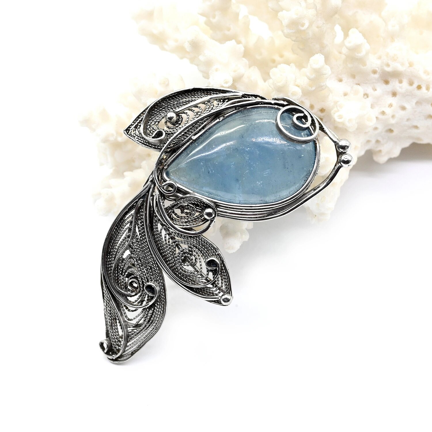 Брошь, аквамарин