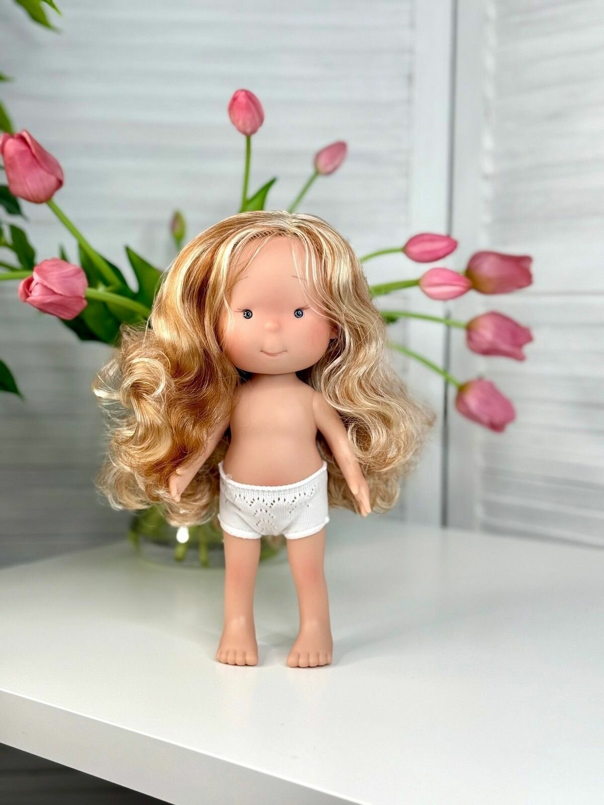 Кукла для девочки виниловая 30 см Пиппа без одежды (2899W10)