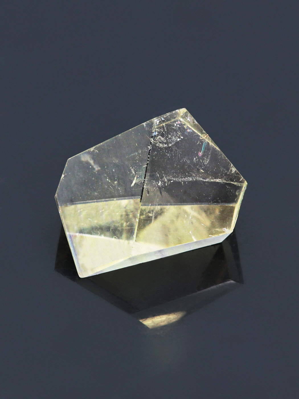 Цитрин геометрической формы, натуральный камень/минерал (20-30 г, 2,8-3,8 см)