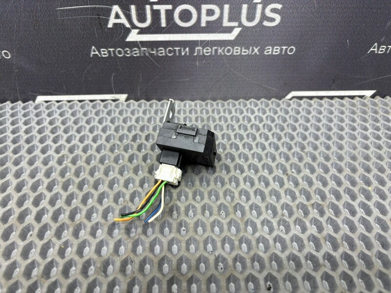 Блок иммобилайзера Hyundai Solaris 2012 (1.6 G4FC) Б/У с пробегом Арт. 11877