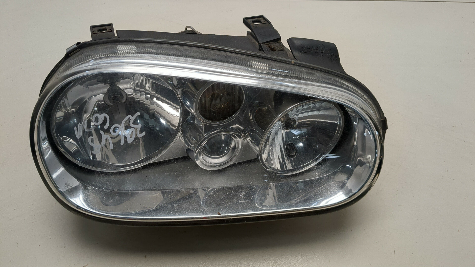 Фара (передняя) правая Volkswagen Golf 4 Б/У