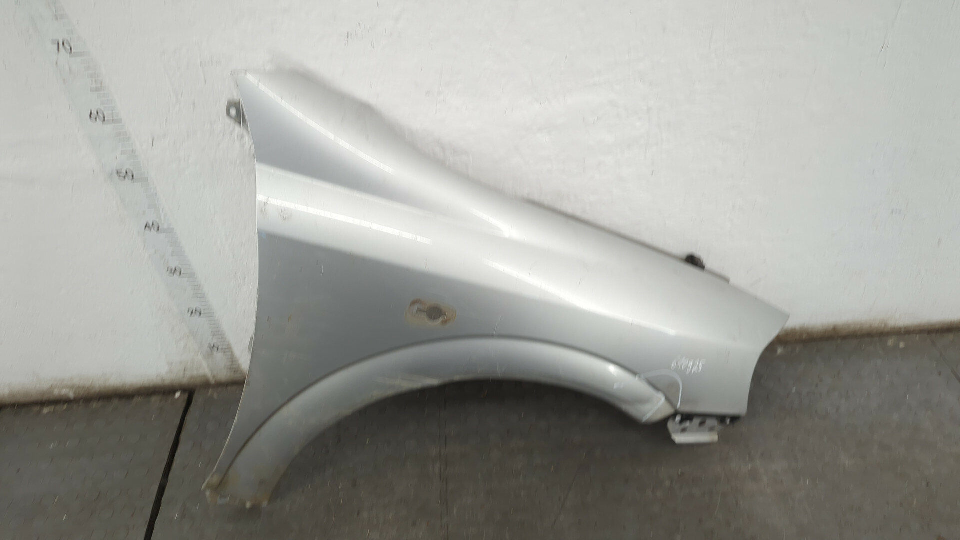 Крыло правое переднее Opel Astra G Б/У