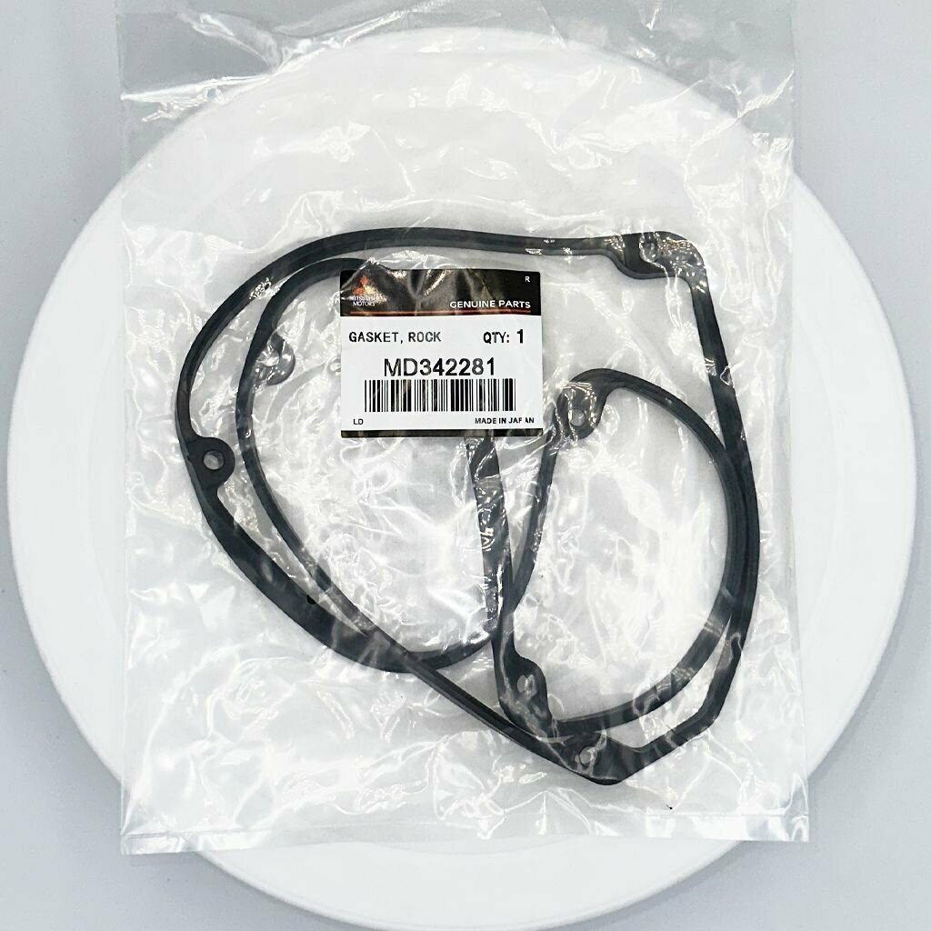 Прокладка клапанной крышки Mitsubishi MD342281 Colt Mirage Lancer Carisma Pajero Space Star (1 шт.)