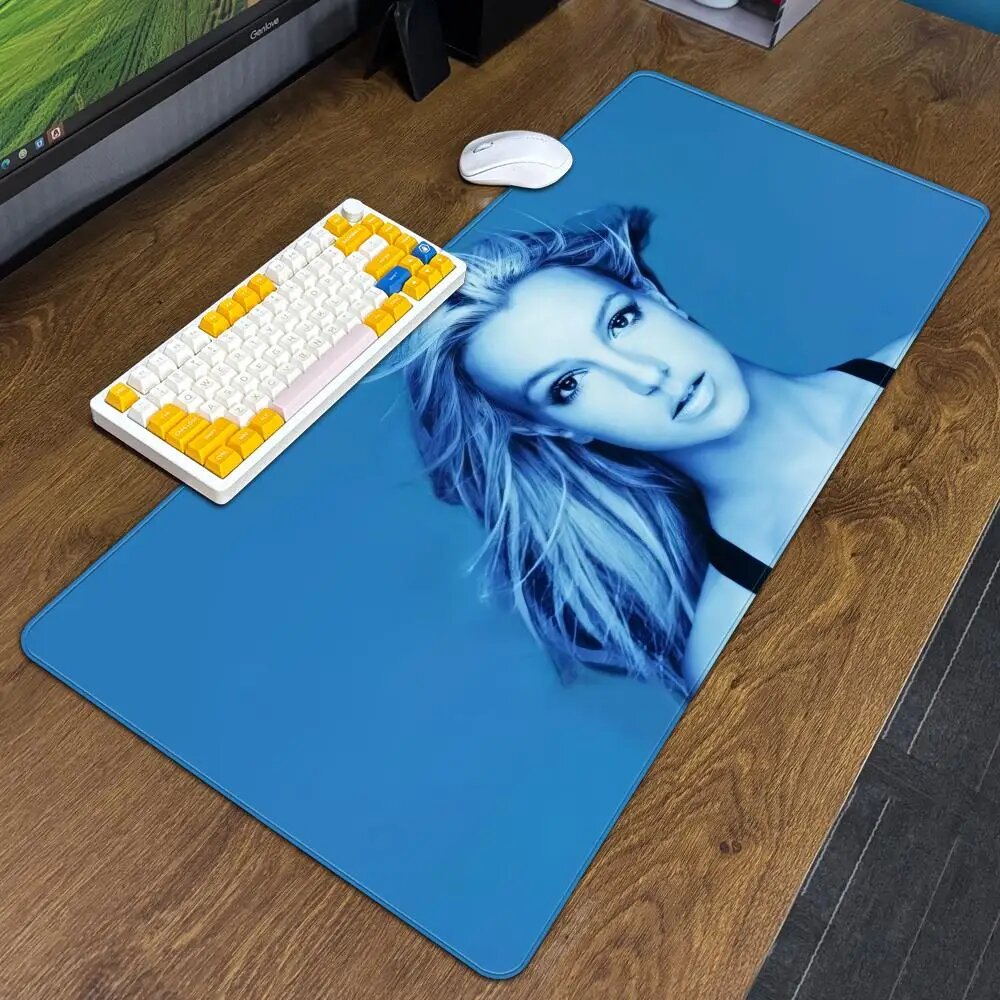 Коврик для мыши XXL Britney Spears, 700x400x2mm, BLACK1