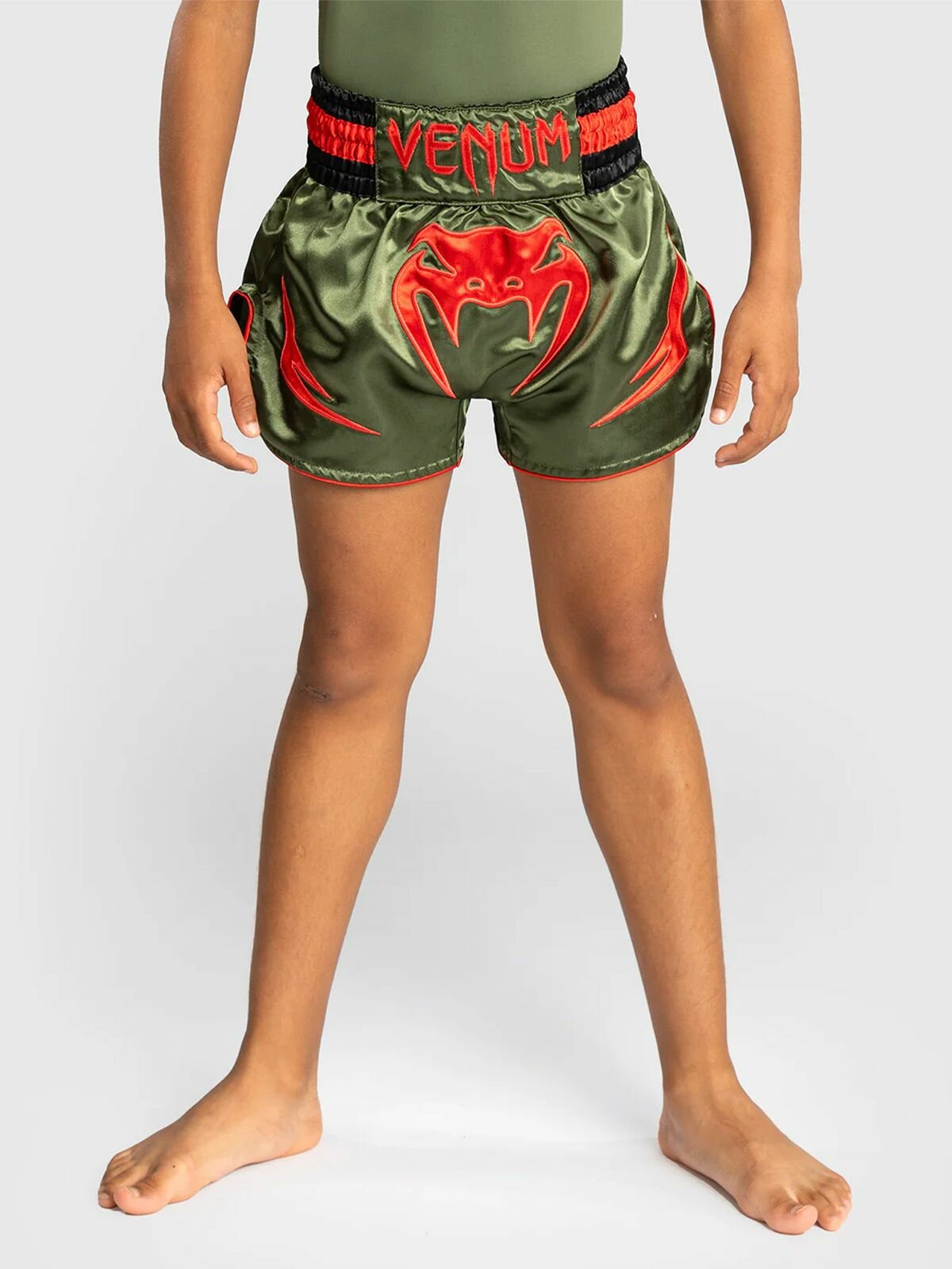 Шорты спортивные