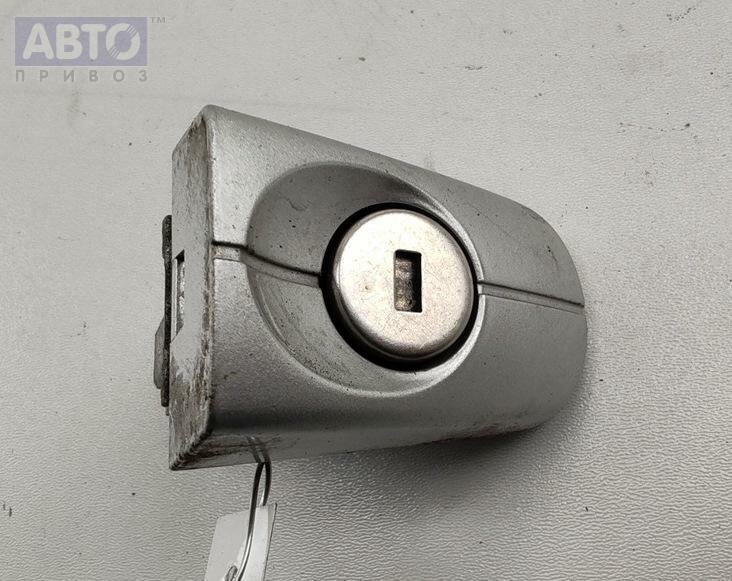 Личинка замка Ford Focus 2 (2004-2010)