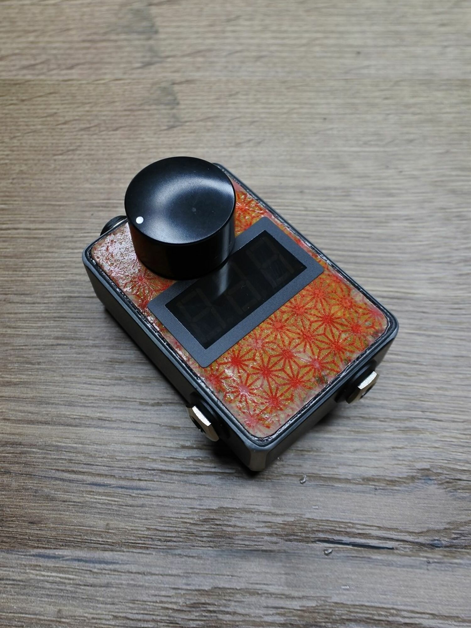 Блок питания для тату машинки Detonator v 2.0 - Pattern 10 (С рисунком) Foxxx Irons