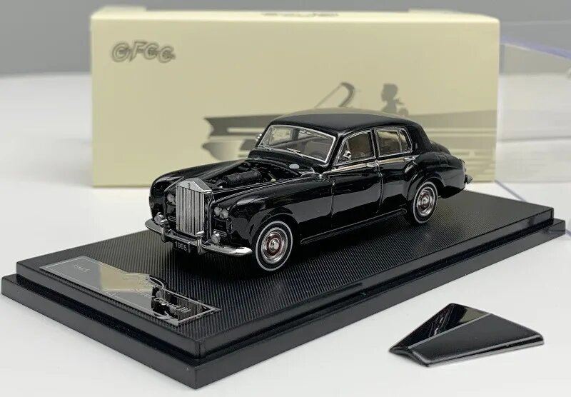 Модель автомобиля Makeda 1:64 Silver Cloud 1955 1965 black