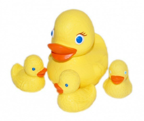Игрушка для ванны ПКФ Игрушки Веселая семейка, утка и 3 утенка Си-773