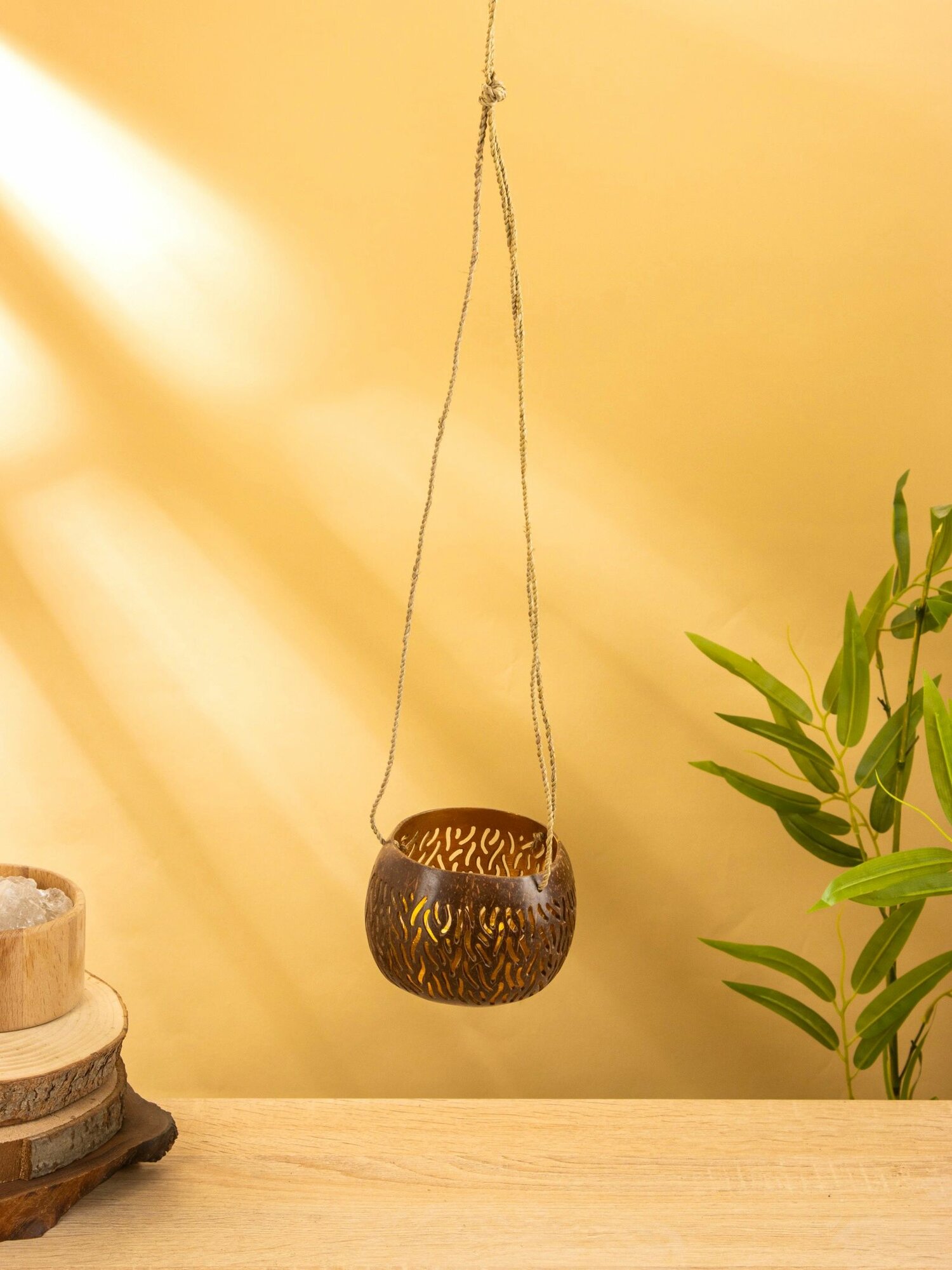 Подсвечник подвесной из кокоса, 9-12 см, коричневый