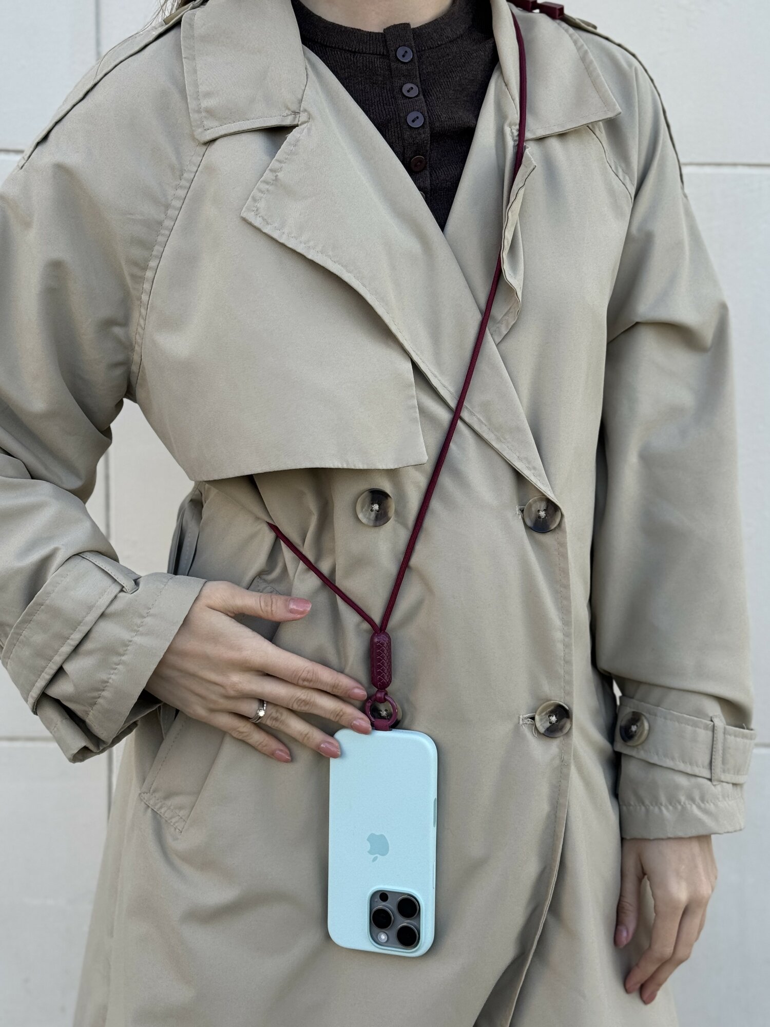 Шнурок для телефона через плечо с креплением для чехла, бордовый